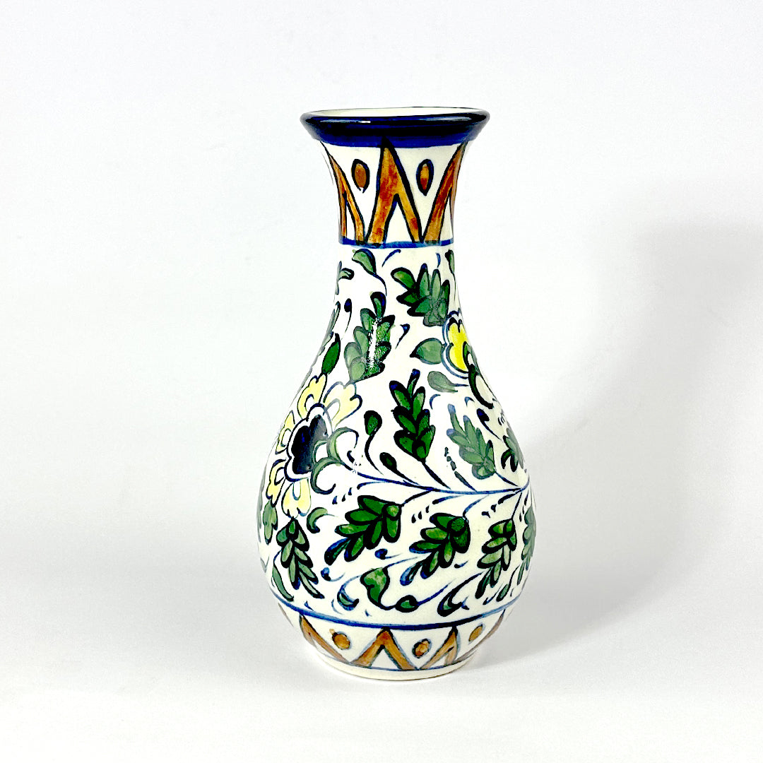 Leaf Pattern Traditional Vase – Needs Store